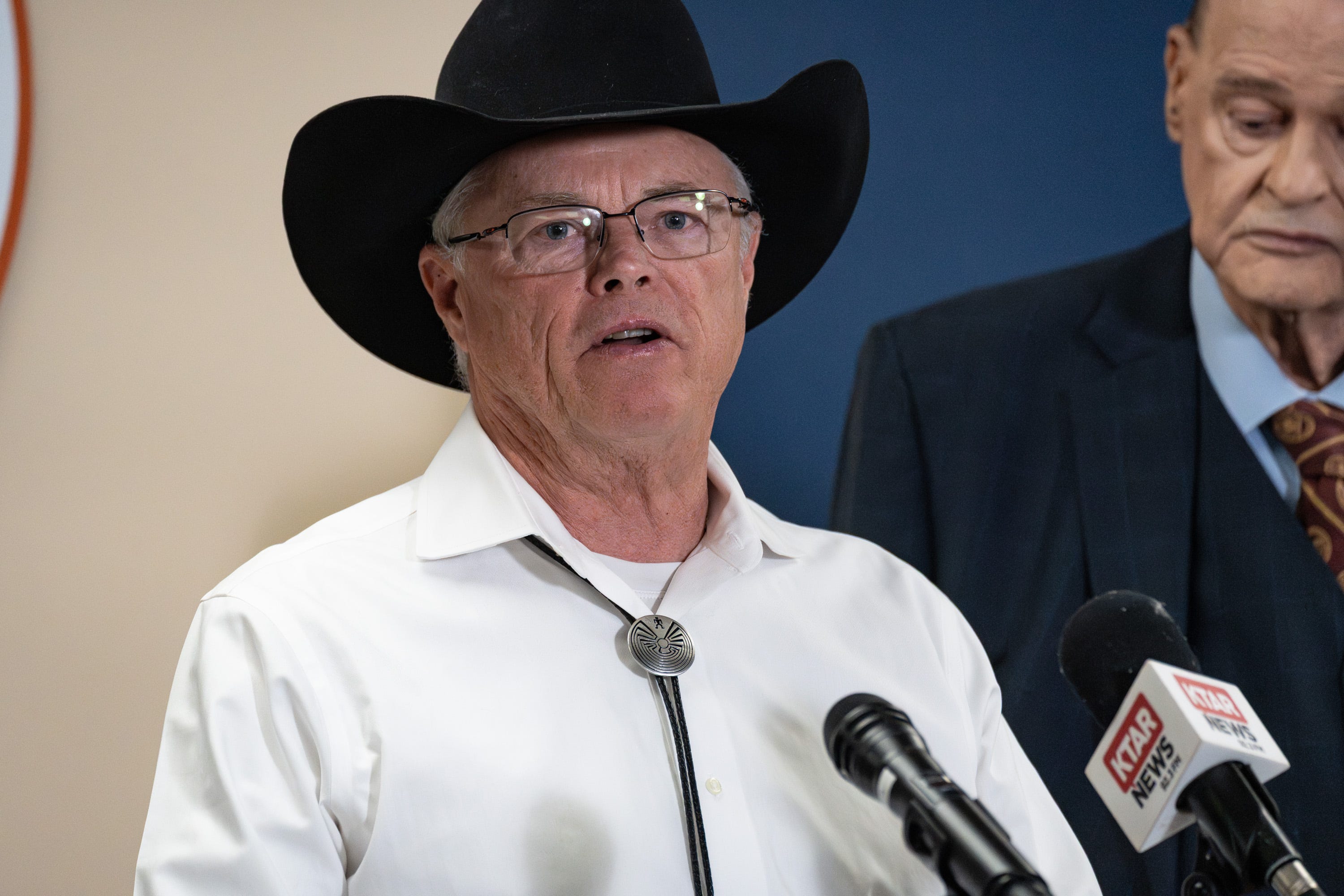 Police have 'important role' in reducing student absences, Tom Horne says