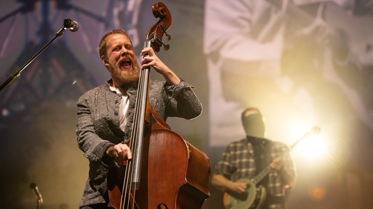 Mumford & Sons coming to Ruoff Music Center in June