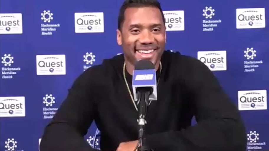 Full Details Emerge Regarding Russell Wilson’s Giants Contract