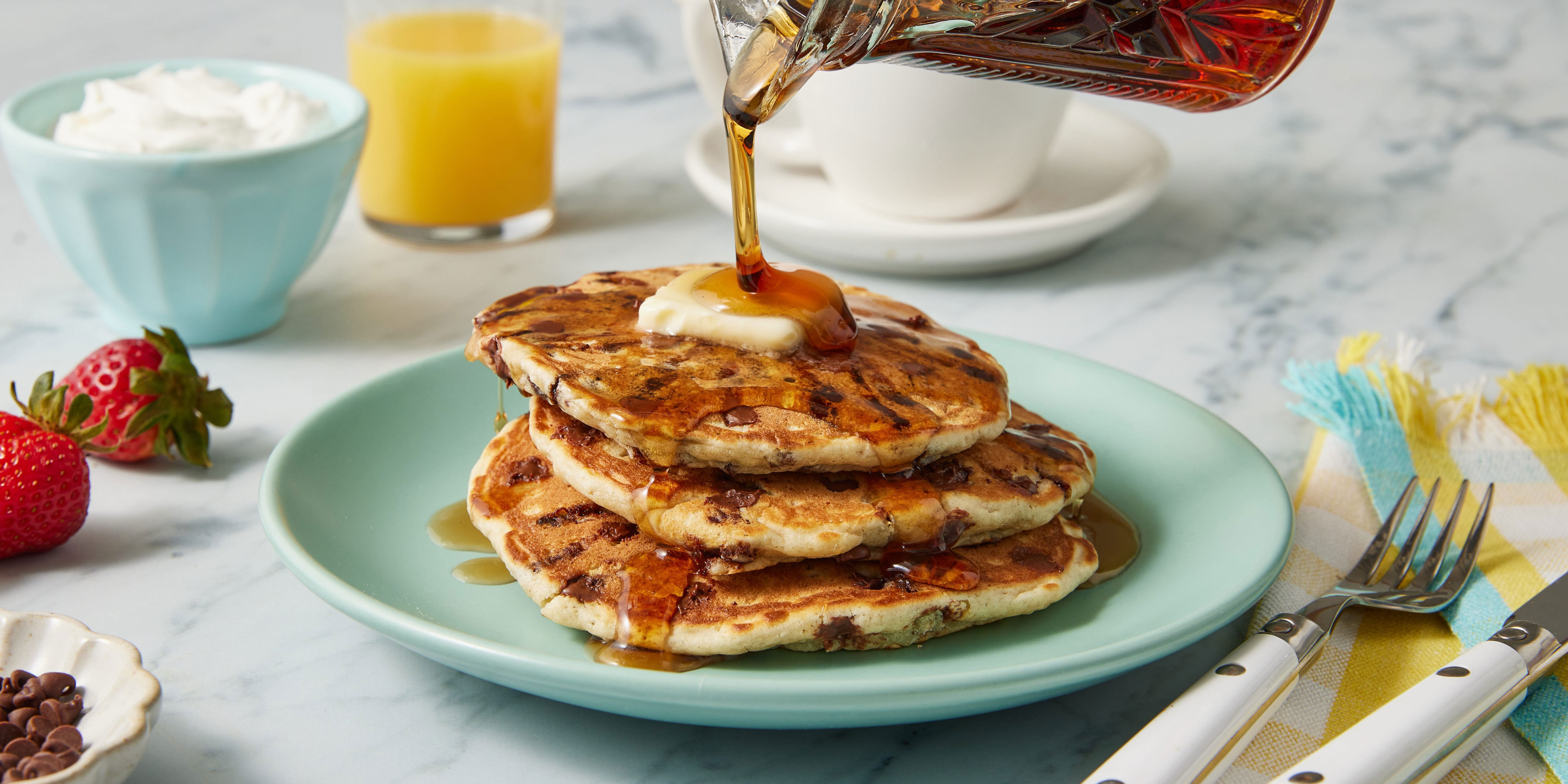 Treat Mom to a Breakfast in Bed on Mother's Day