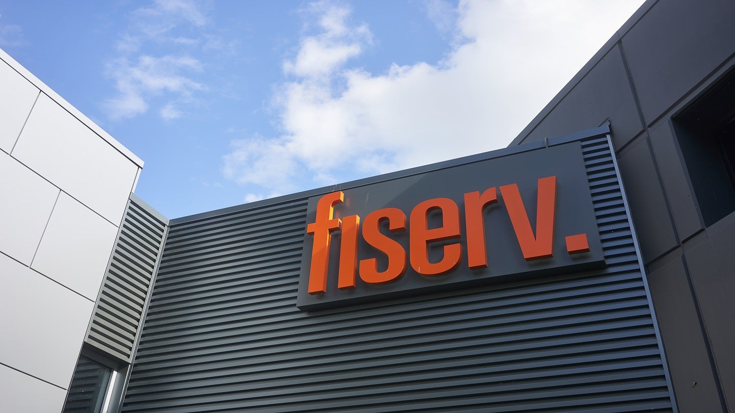 Republic Bank chooses Fiserv’s DNA platform