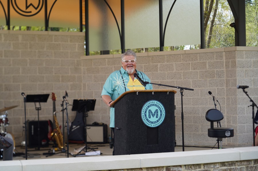 Craig Wiseman honored with Mississippi Country Music Trail marker