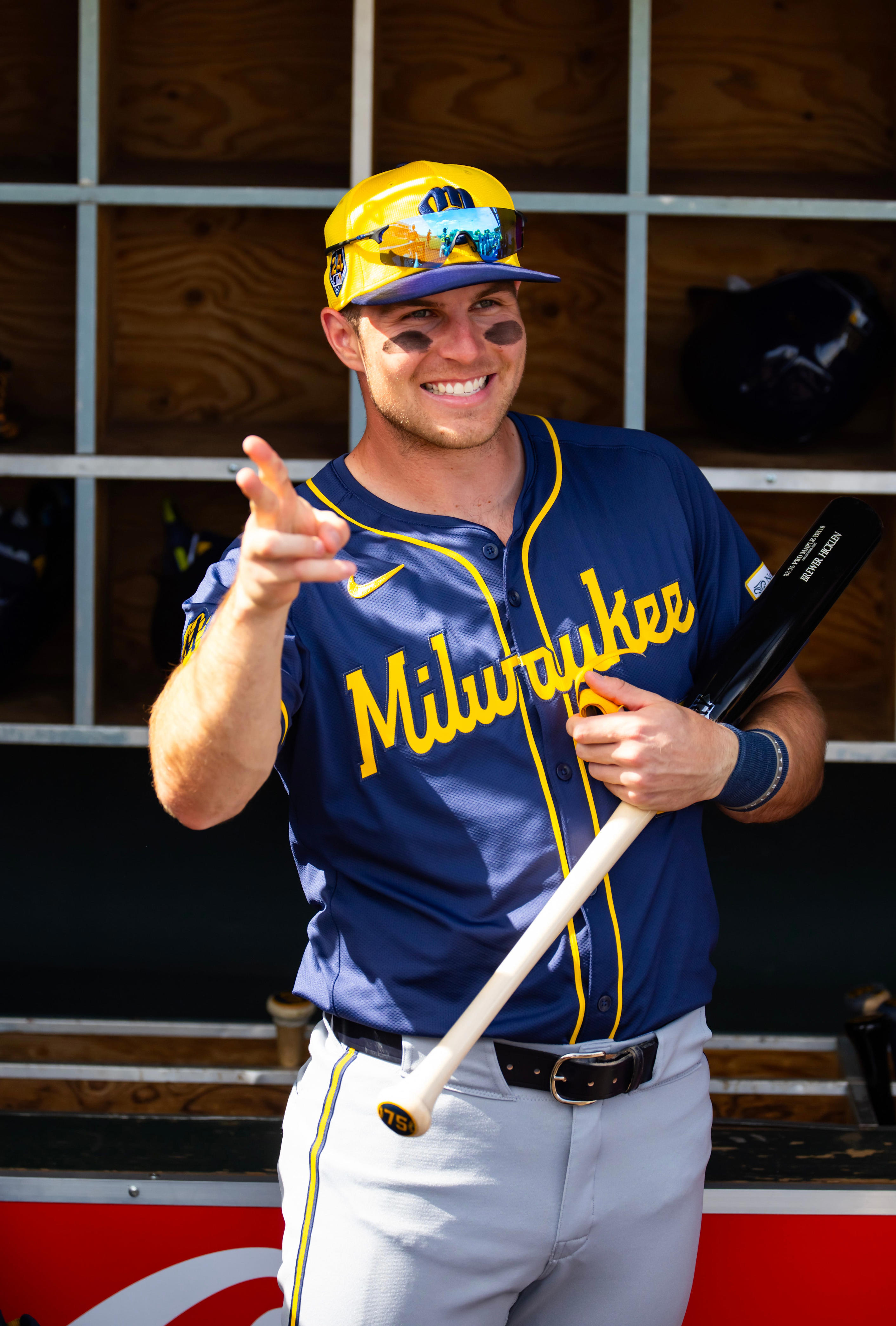 Detroit Tigers trade for OF Brewer Hicklen in deal with Brewers for ...