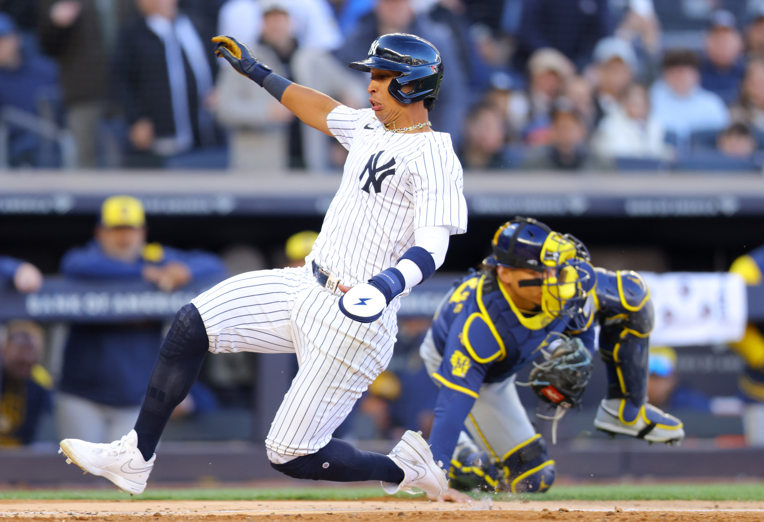 Shocking Yankees Trade Prediction Sees New York Ship Away Starting ...