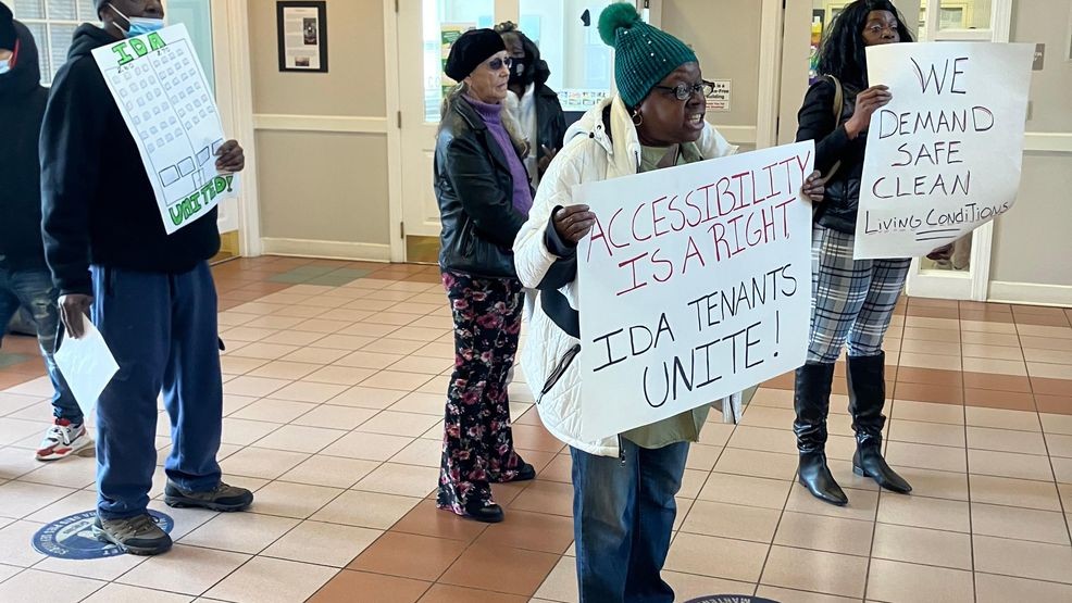 Tenants demands action from Albany Housing Authority over poor ...