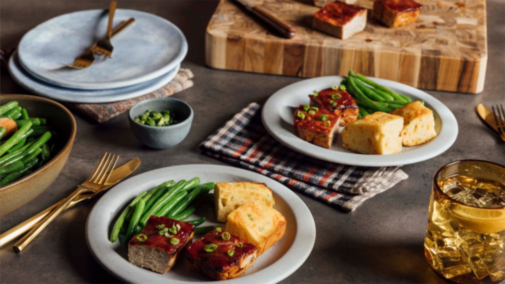 Home Chef's New Minecraft Meal Kits Will Quell Your Hunger Points Ahead ...