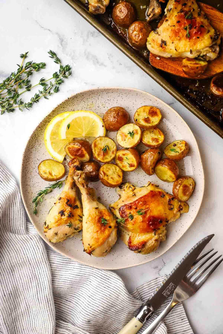 Baked Chicken with Lemon and Thyme