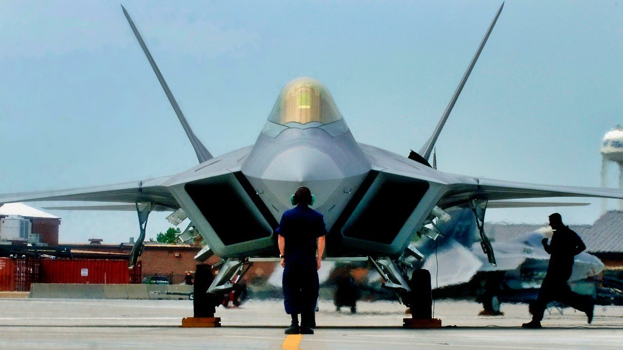 How Could the F-22 Raptor Cost $350 Million Per Plane?
