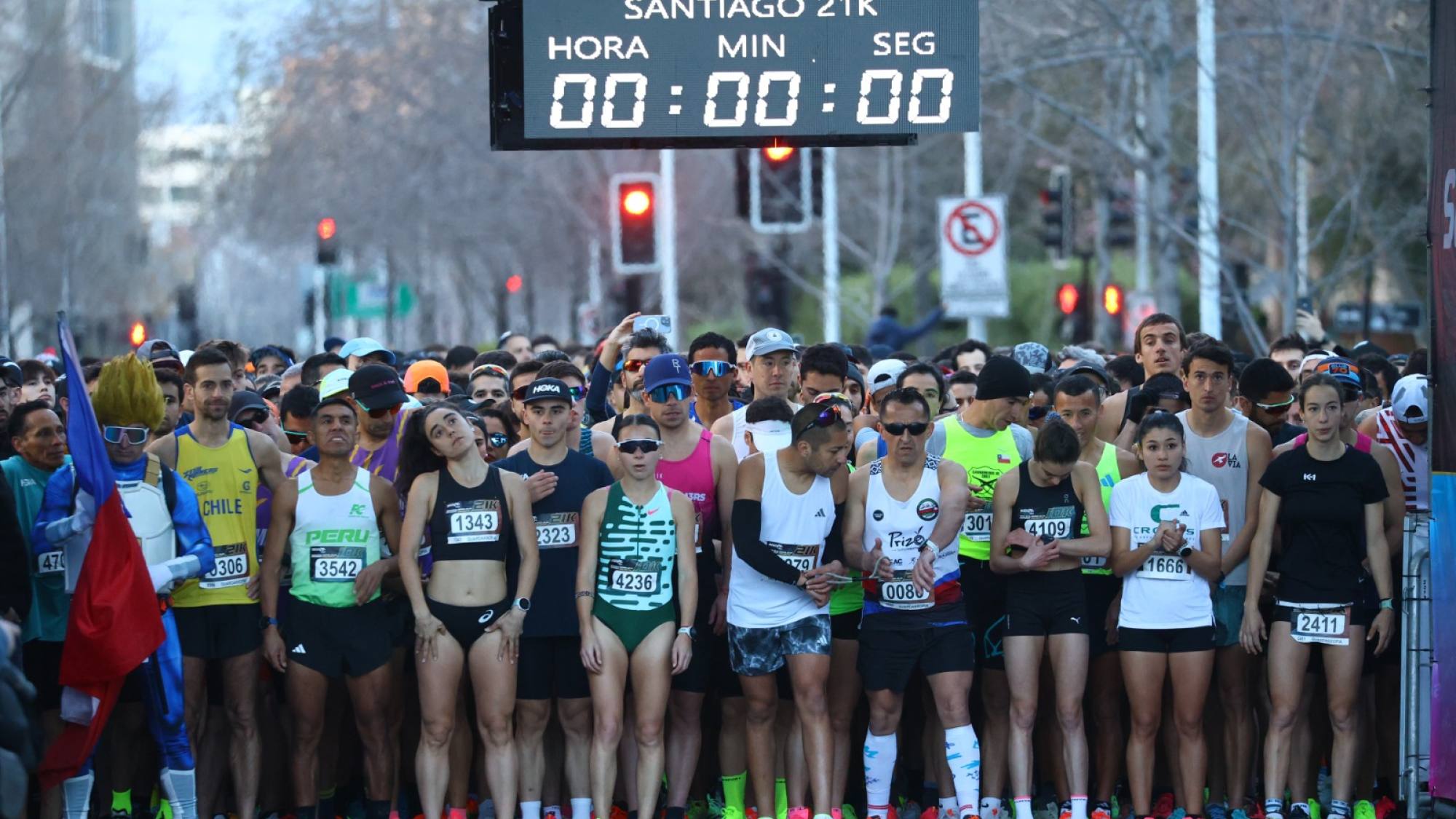 ¿Qué calles estarán cerradas este domingo por la corrida STGO21K by HOKA?