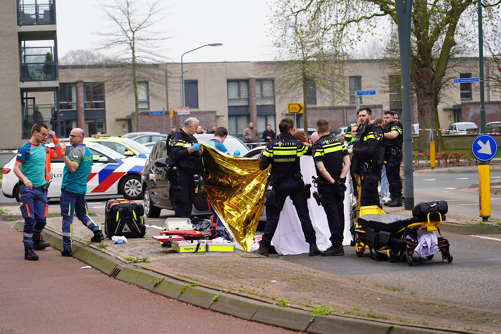 Twee doden bij schietpartij middenin woonwijk Oosterhout