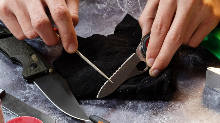 How To Sharpen A Serrated Knife Without Ruining The Blade