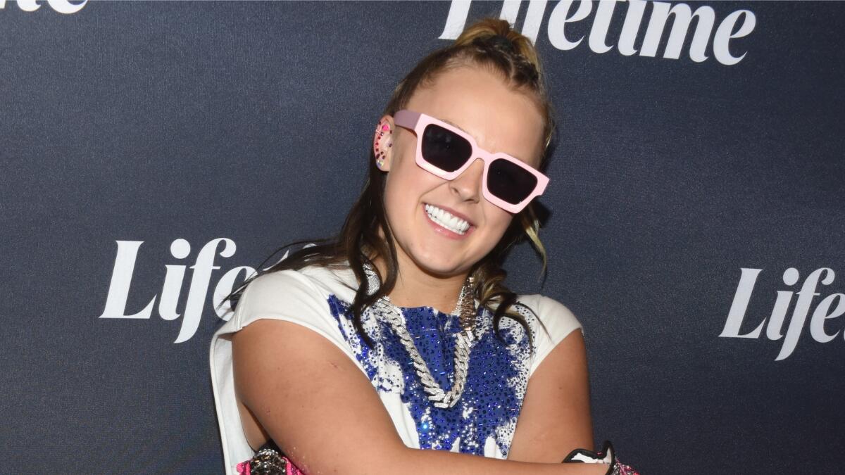 JoJo Siwa Debuts Colorful Hair Transformation In Edgy New Look