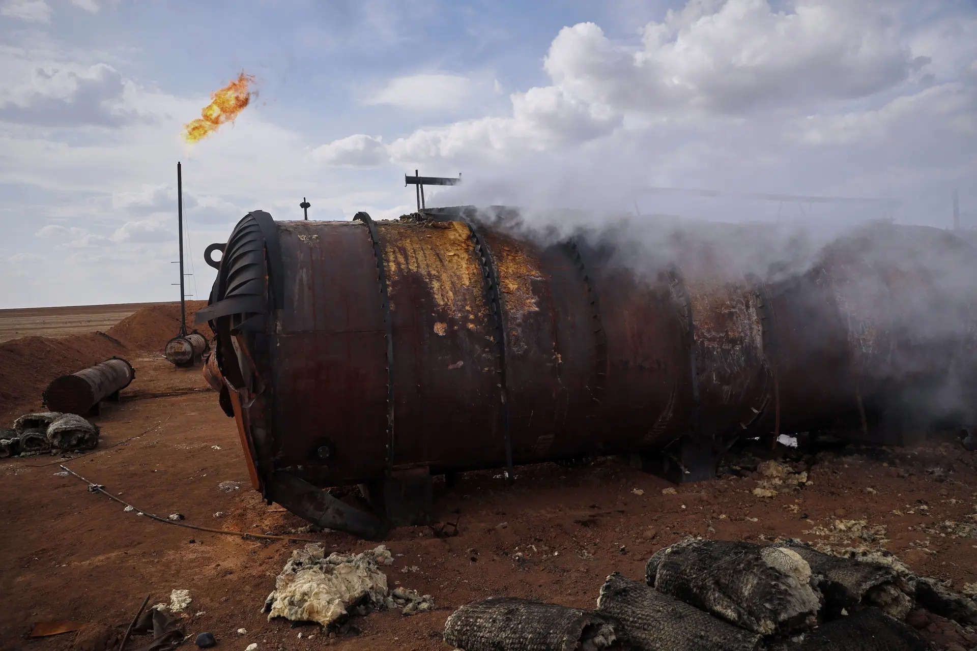 Your gasoline bill could soar as U.S oil drillers produce more water ...