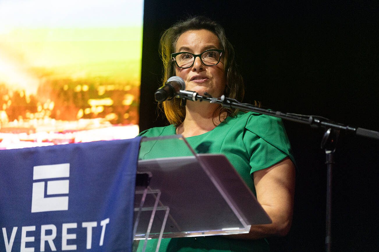 Everett mayor focuses on public safety in keynote address