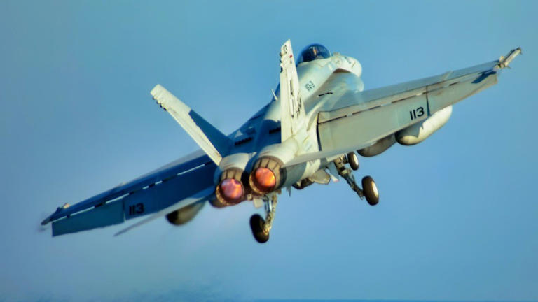 The US Navy just tested a bomb that flies twenty times farther than the ...