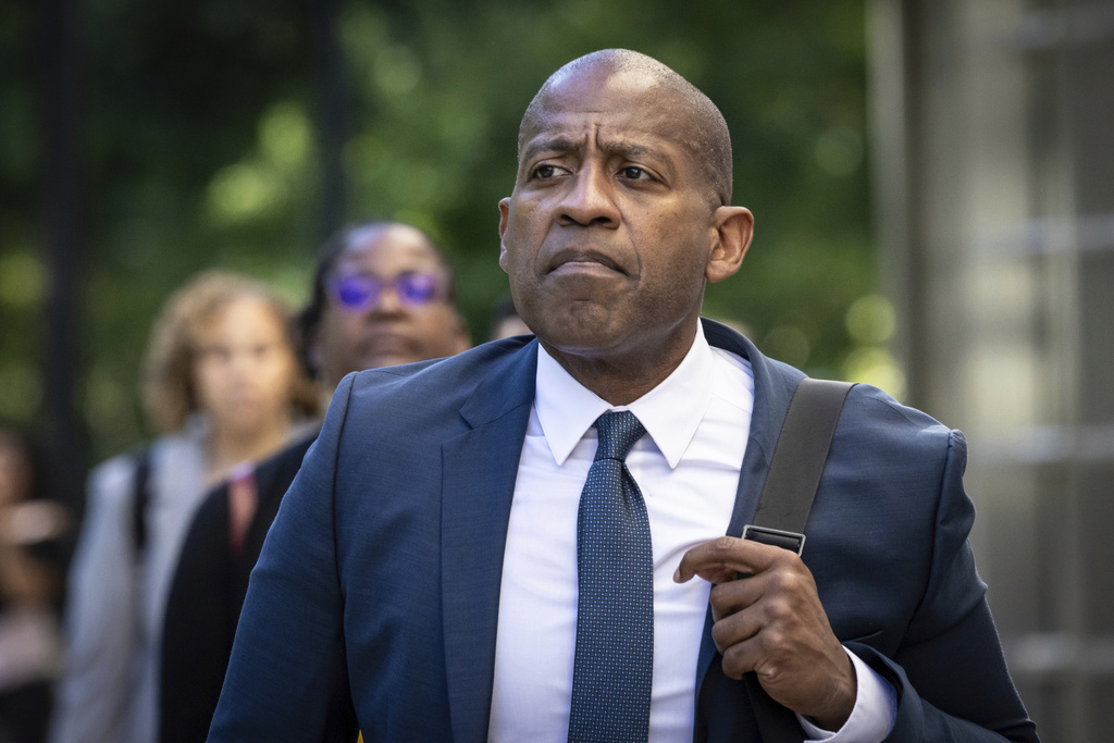 Trump commutes the sentence of Ozy Media co-founder Carlos Watson in ...