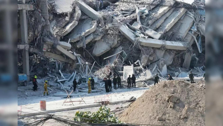 Indian Tourists In Bangkok Describe 'Panic' After Earthquake: 'Bed ...