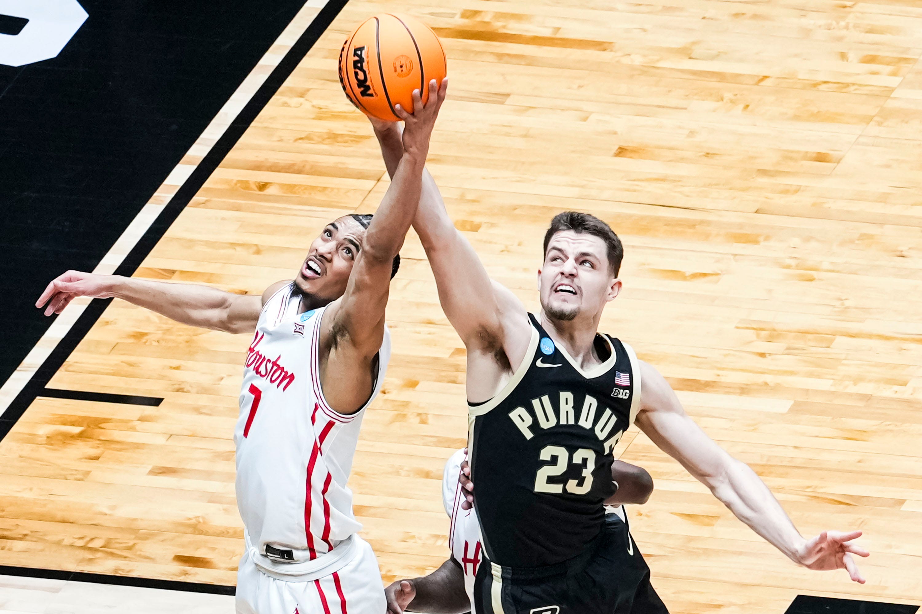 Houston vs Purdue basketball score: Milos Uzan leads Cougars to March ...