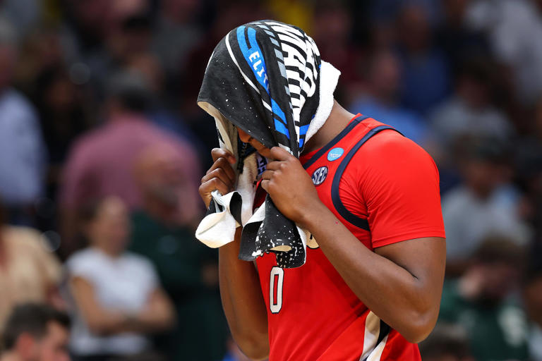 Why Malik Dia cried after Ole Miss basketball's Sweet 16 loss to ...