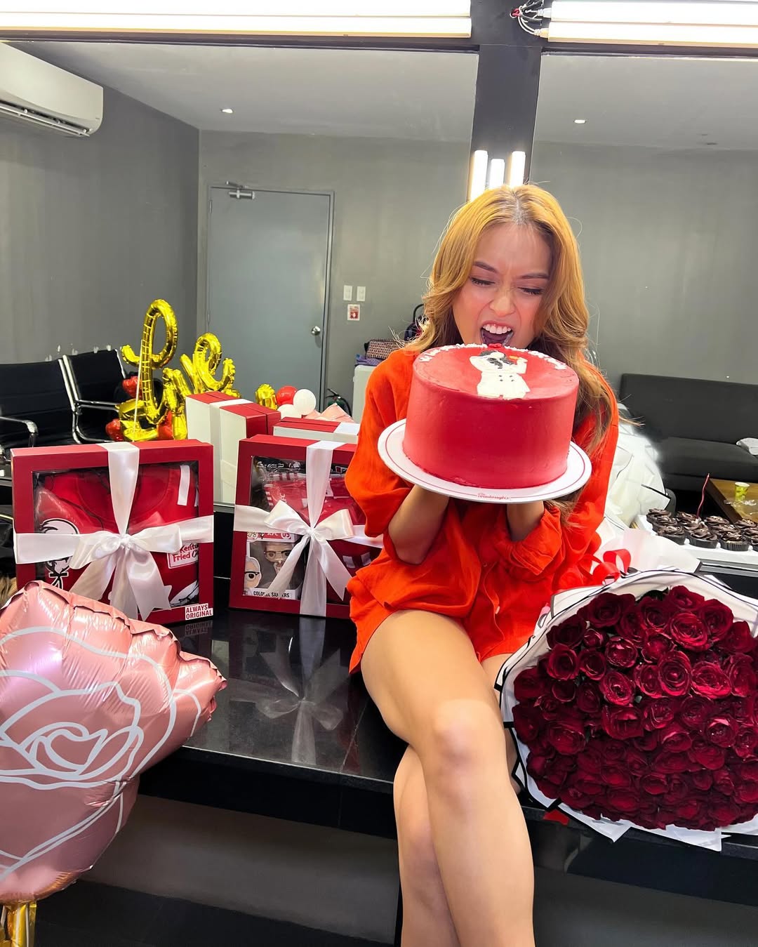 How Chef Wado Siman went from scriptwriter to baking for stars