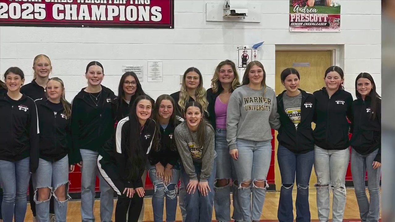 Wewahitchka's Ake signs with Warner University