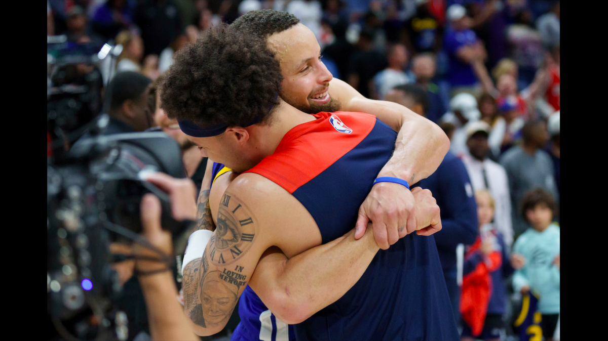 Curry scores 23 in return as Warriors top Pelicans