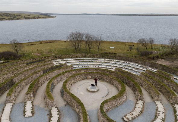 The world's 'biggest living labyrinth' that spans 183ft is near pretty ...