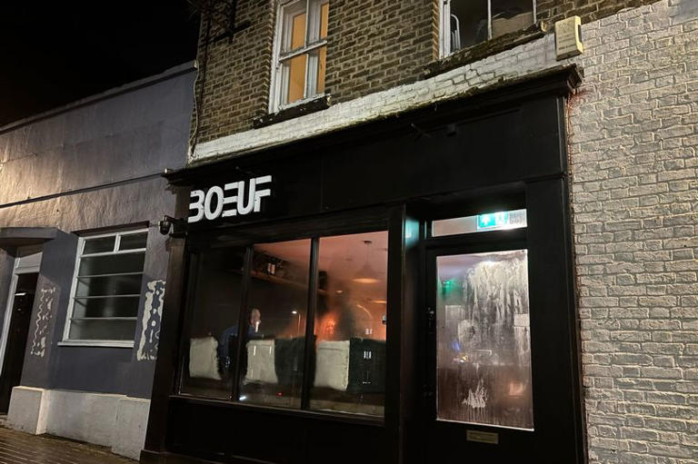 I tried Kent’s new restaurant that only sells one main dish and it's ...