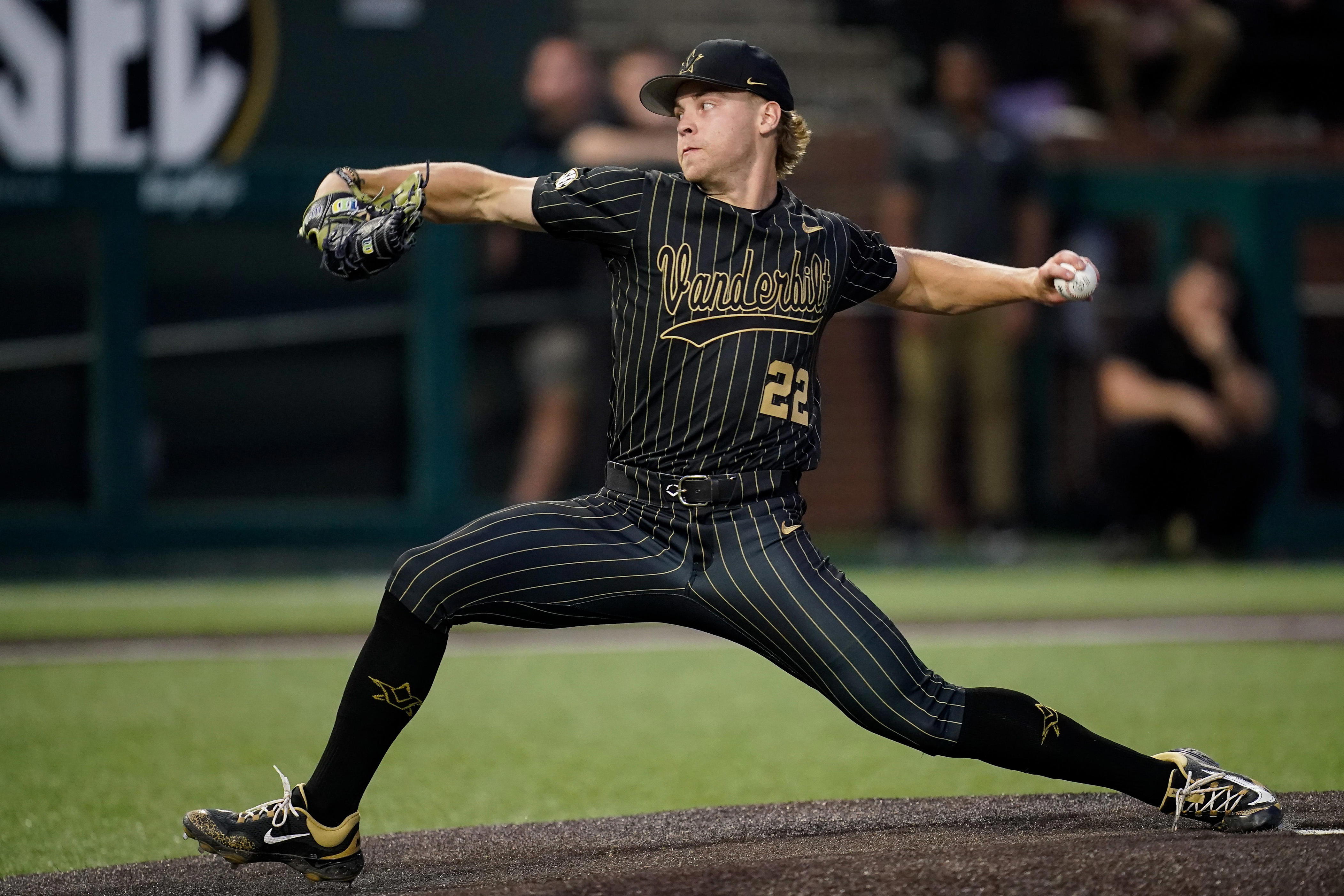 Vanderbilt baseball swept by Arkansas after hapless offensive performance