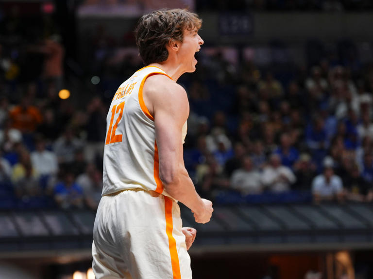 Where Tennessee basketball is ranked in early 2025-26 rankings under ...