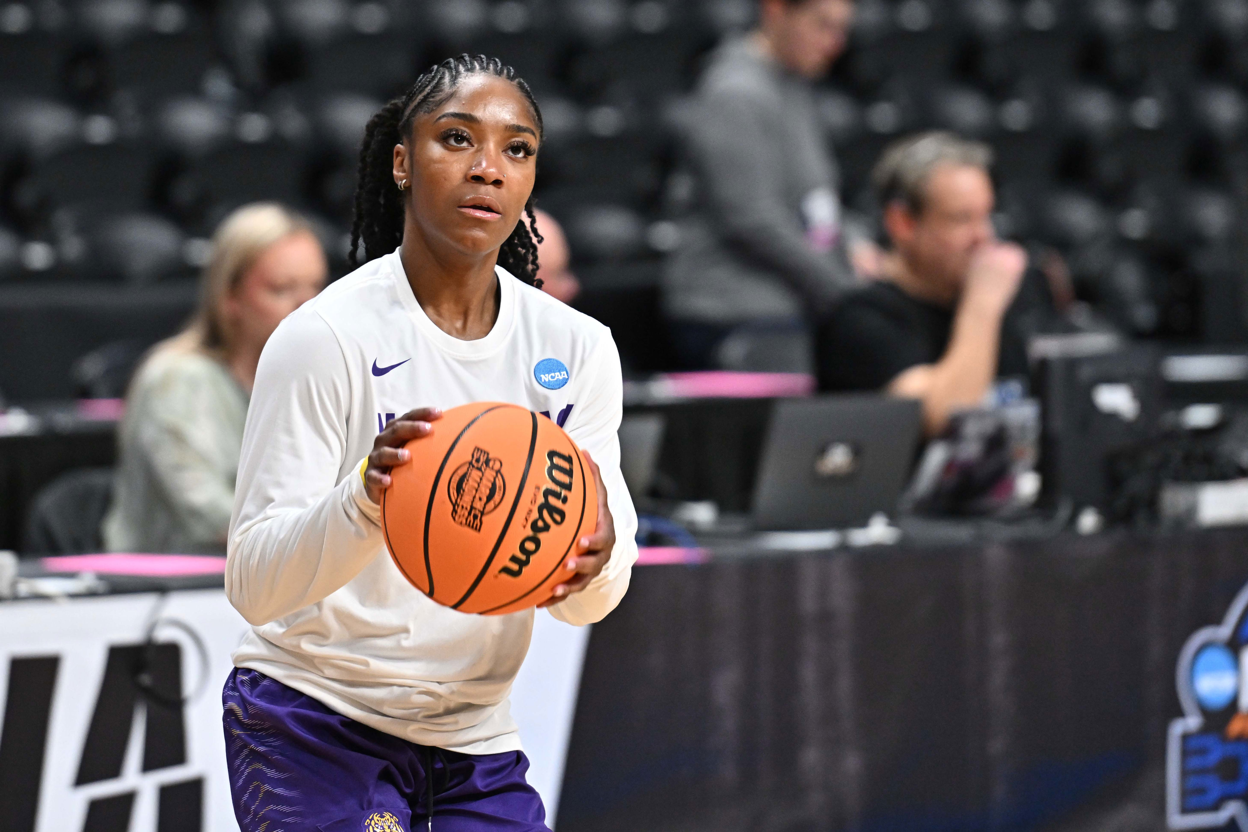 Game time set for LSU women's basketball vs UCLA in March Madness Elite ...