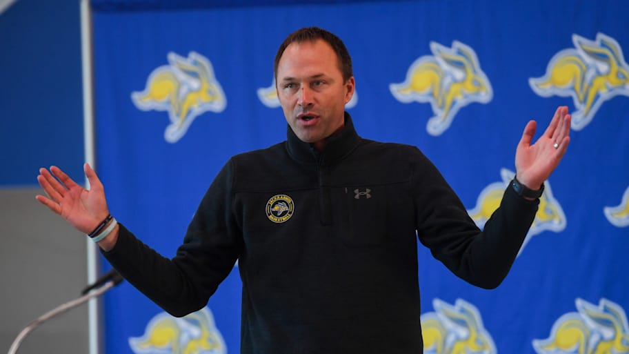 Drake Hires South Dakota State's Eric Henderson as Next Head Coach