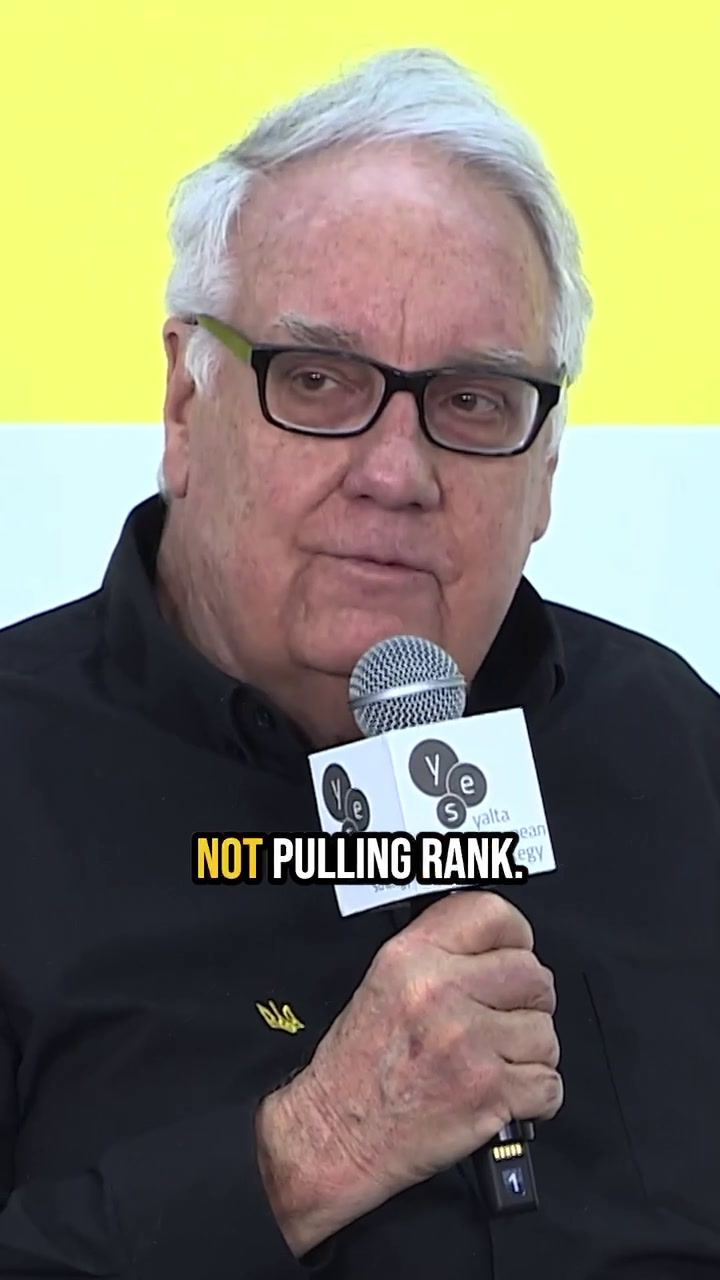 Warren Buffett’s Son Grew Up Cleaning Gutters