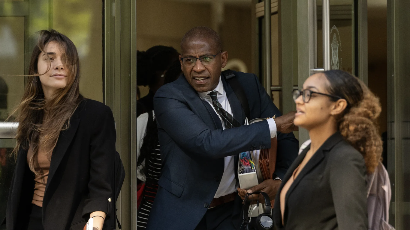 Trump commutes sentence for convicted Ozy Media founder