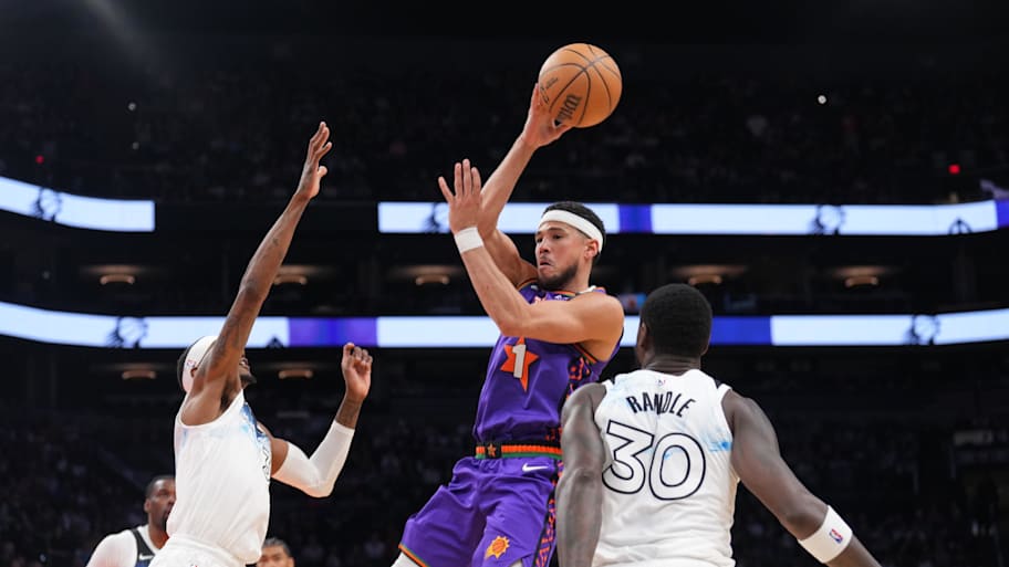 Suns Reveal Starting Lineup vs Wolves