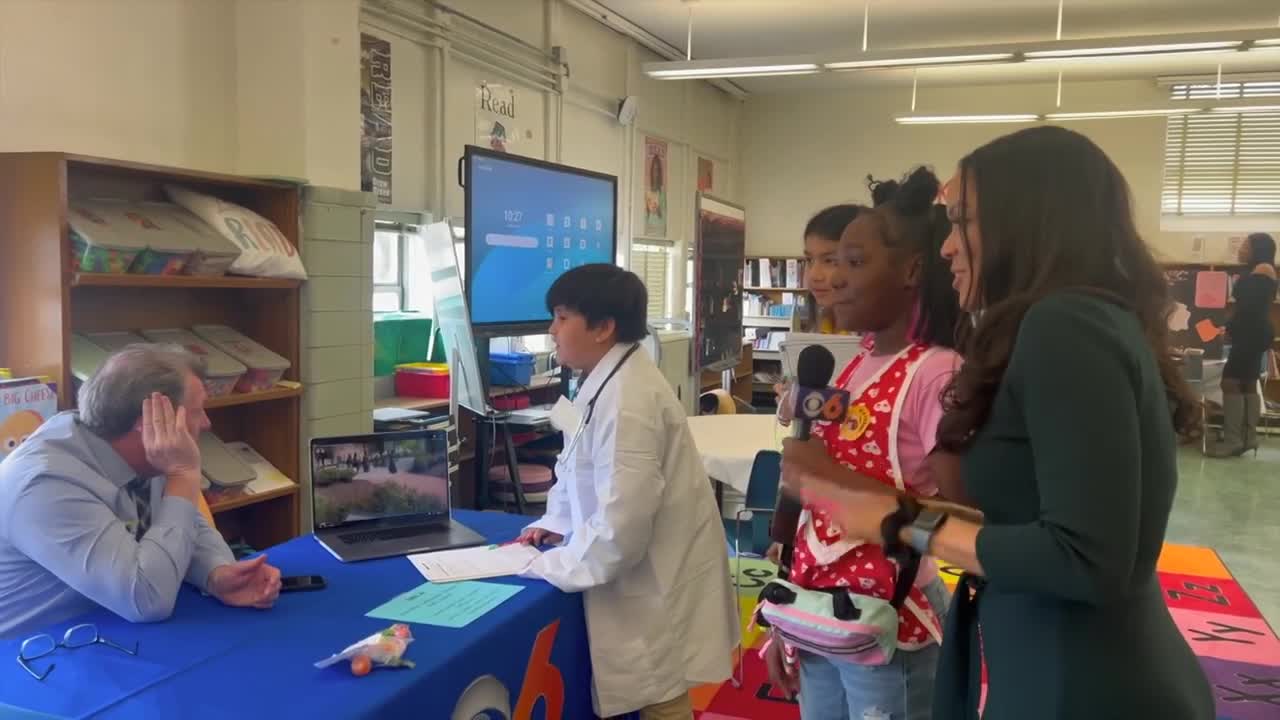 GeNienne Samuels, Rob Cardwell visit career day at Richmond elementary ...