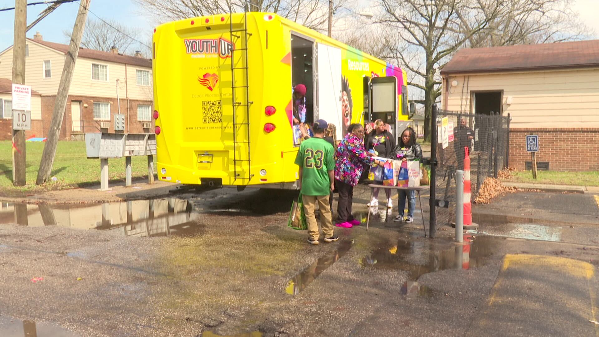 Detroit-based nonprofit brings mobile outreach to South Bend to support ...