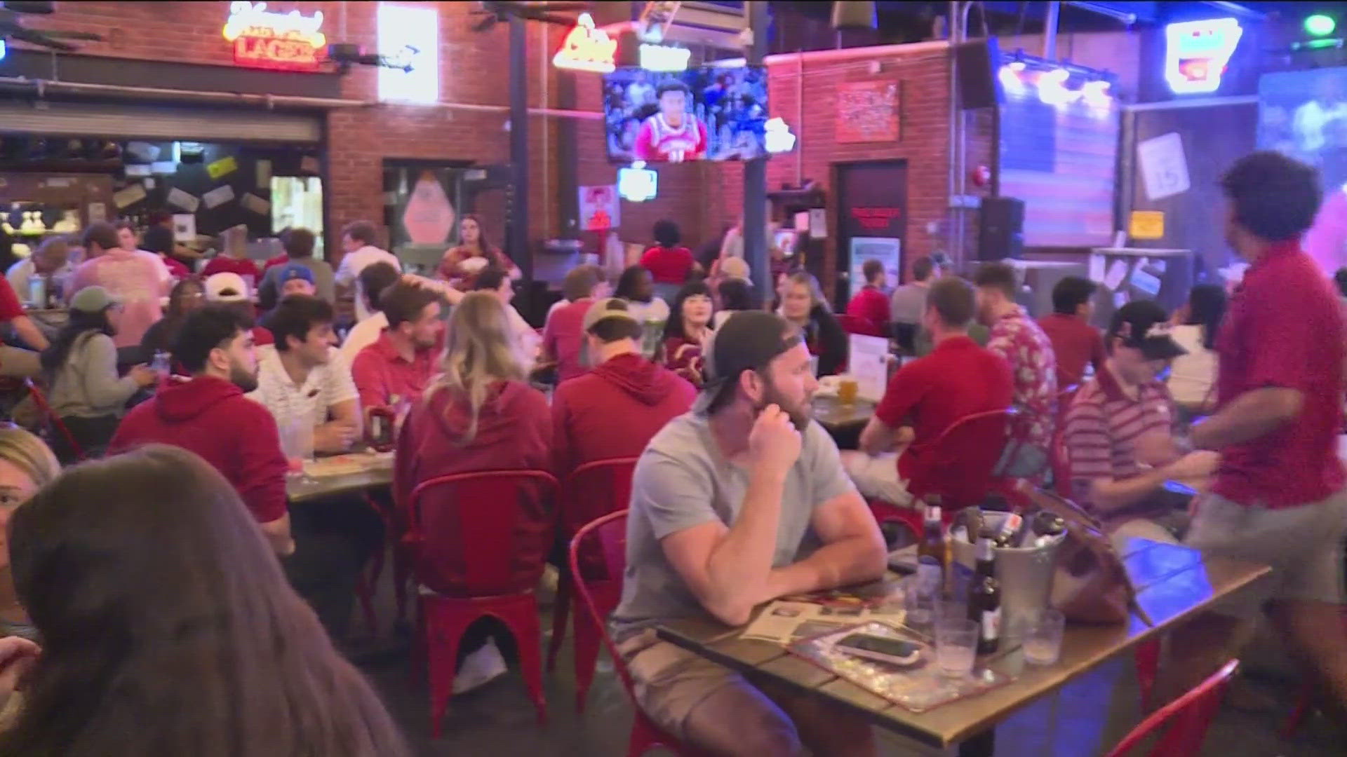 Arkansas fans hopeful for Razorback future with Calipari