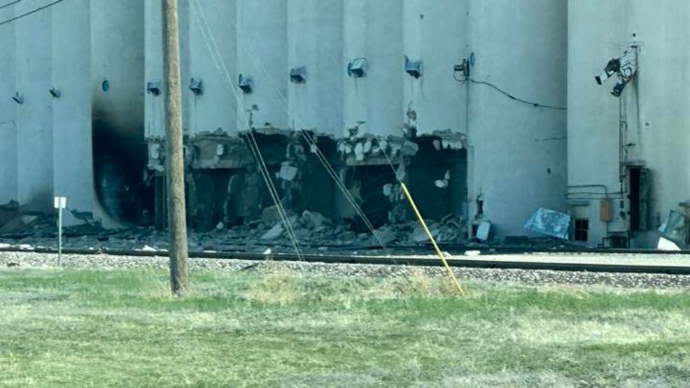 Large explosion at grain elevator in Sunray causes evacuations ...