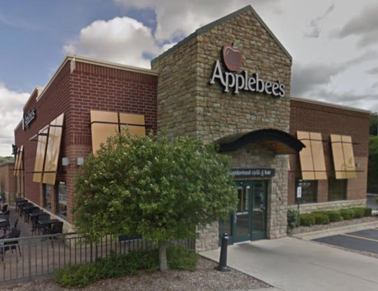 After nearly 30 years, the Applebee's in West Bend has closed