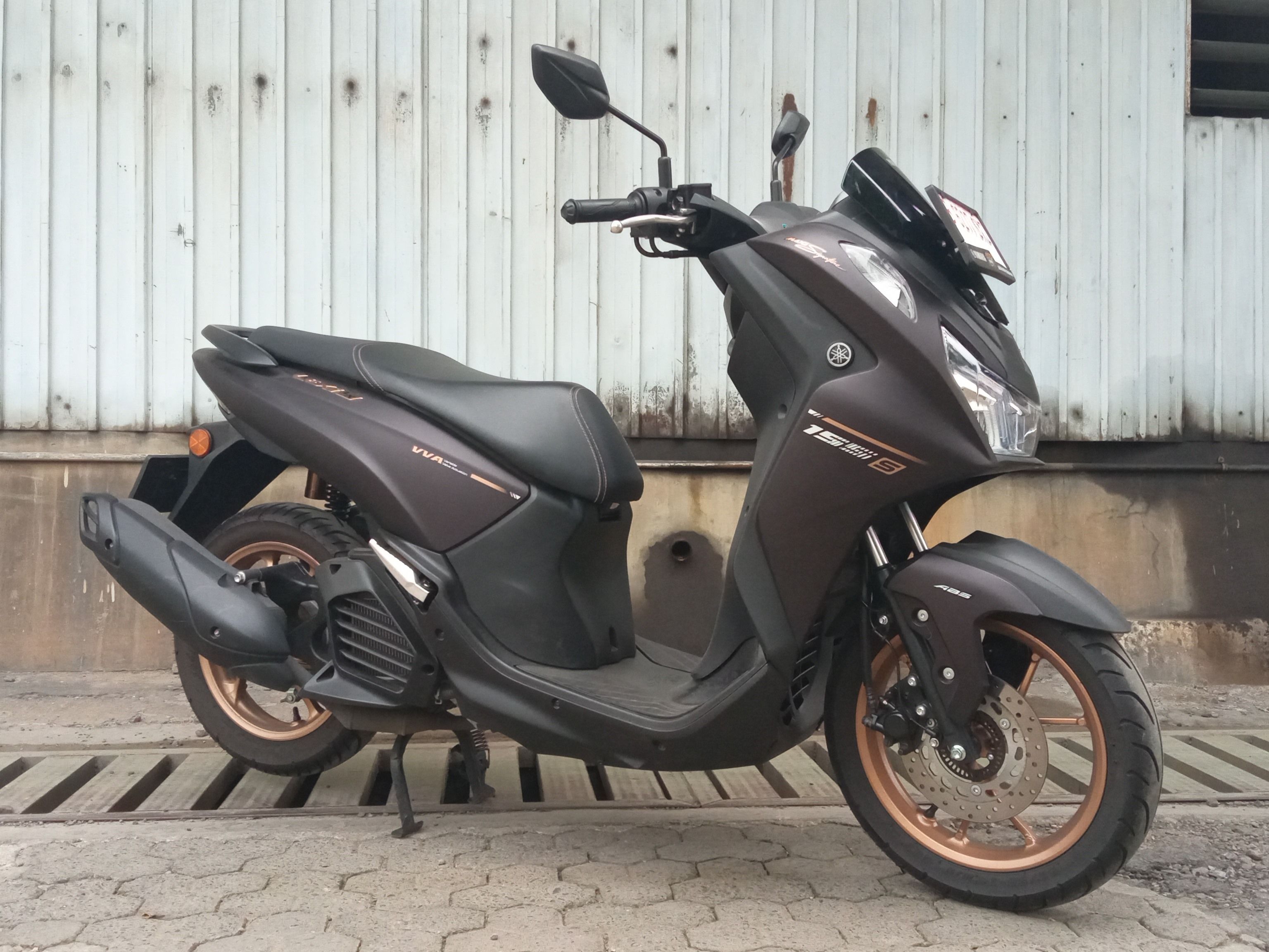 Inilah Penyebab Mesin Motor Matic Yamaha Lexi 155 Berisik, Simak