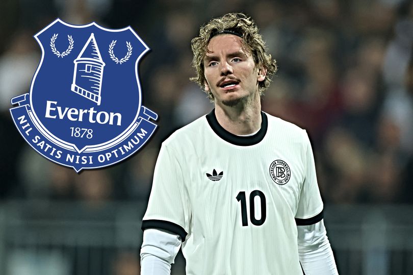 Everton could take €40m transfer chance on giant striker who has become ...