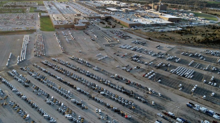 How does the automotive supply chain work?