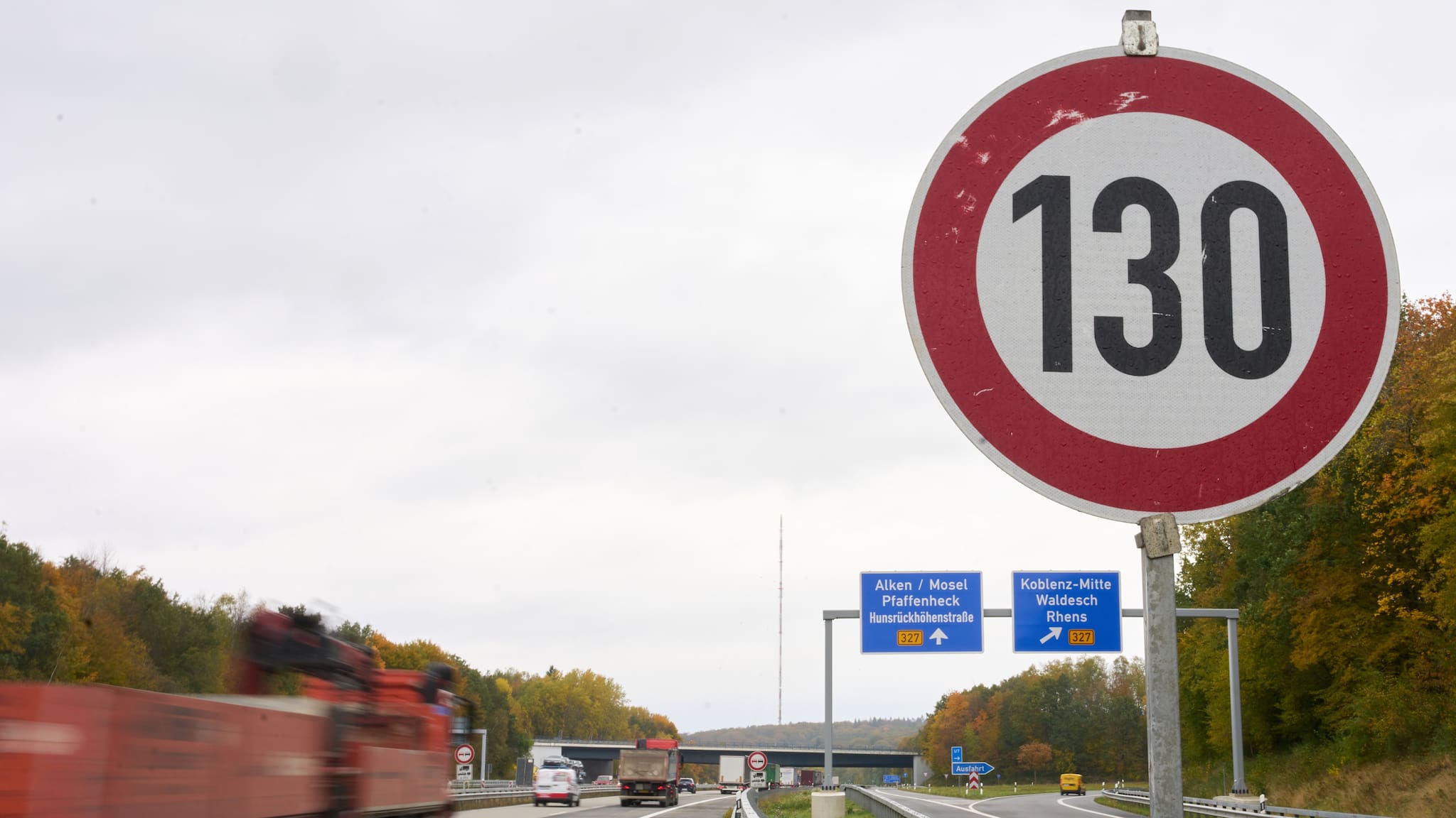 Tempolimit in Deutschland: Mehrheit der Autofahrer dafür