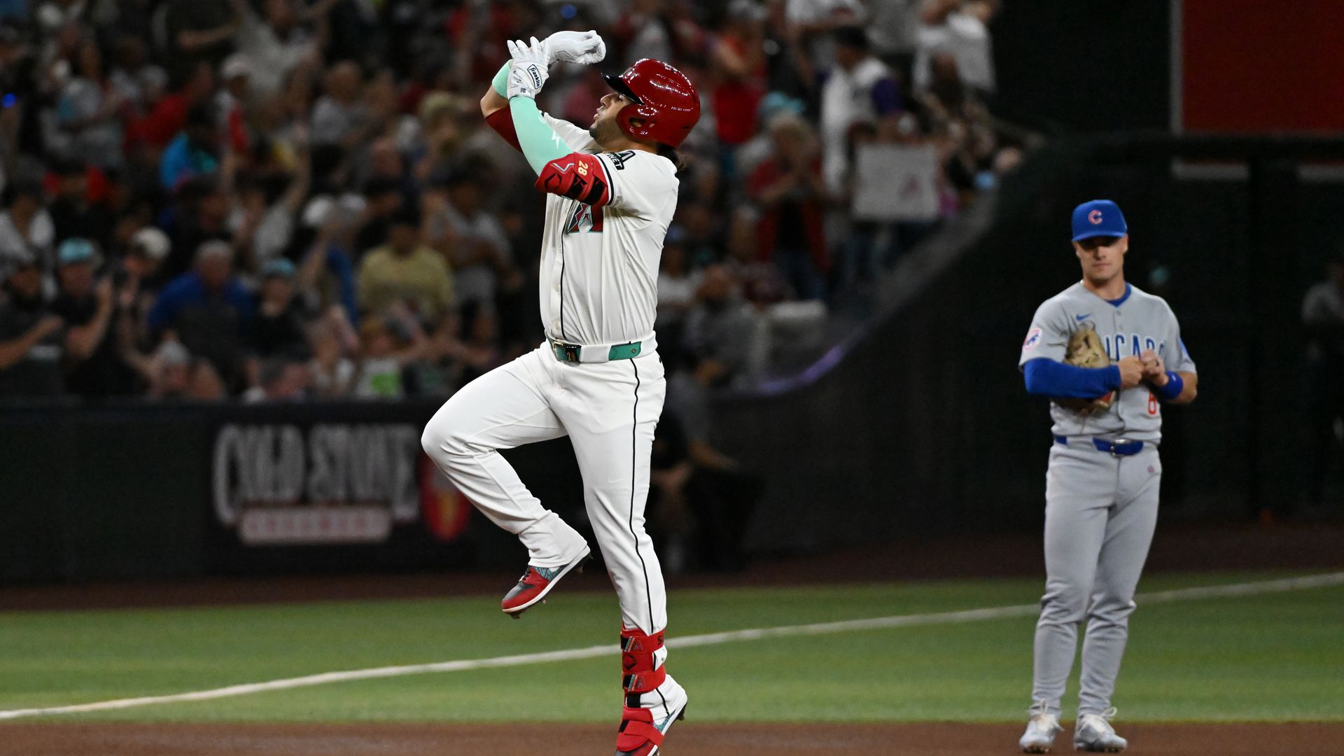 Diamondbacks 8, Cubs 1: Eugenio Suárez blasts the Cubs again