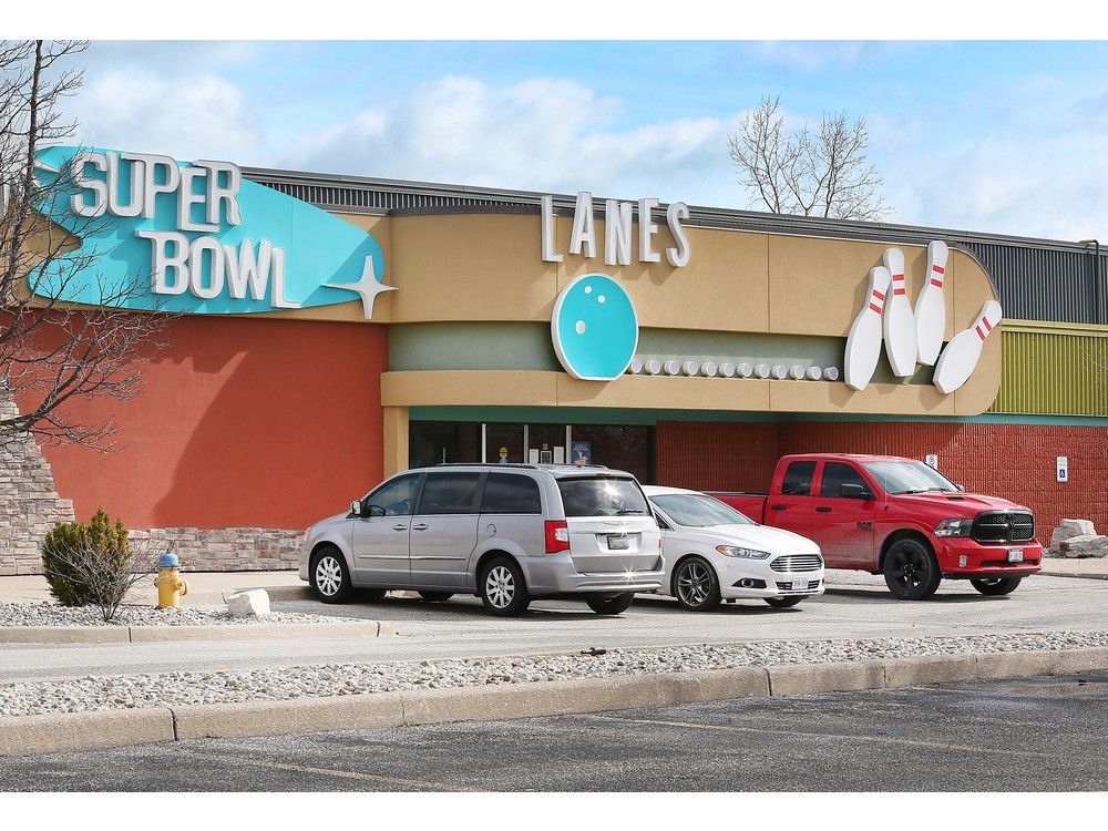 Brothers plead guilty to firearm charge in Windsor bowling alley mass ...