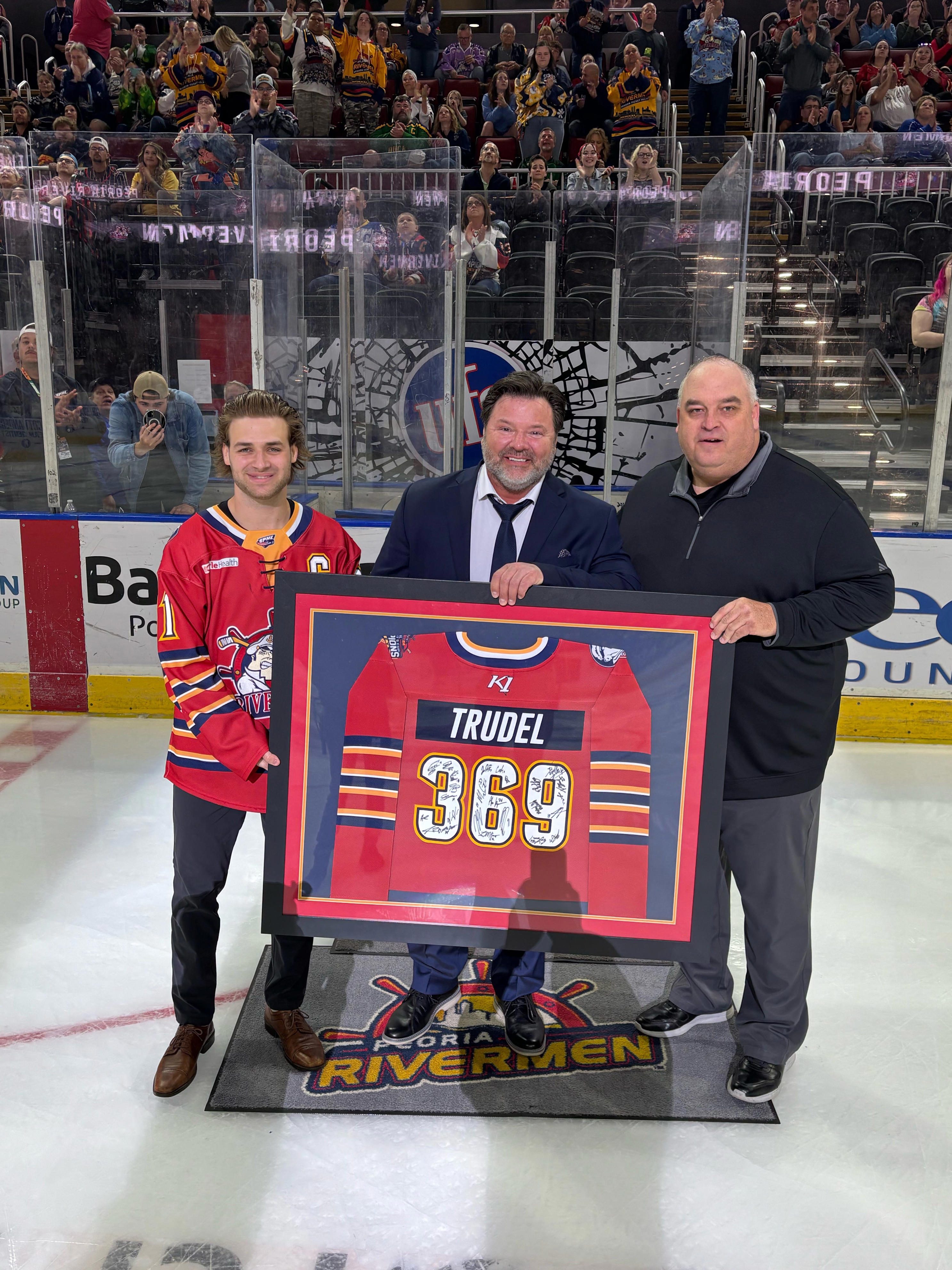 Peoria Rivermen hockey rides whirlwind of emotion in front of record ...