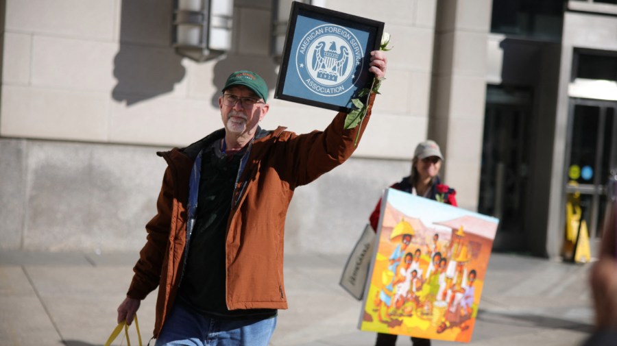 Unions launch Rise Up legal defense network for federal workers fired ...