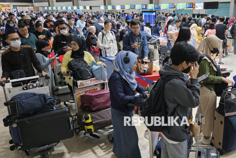 InJourney: 10,67 Juta Penumpang Pesawat di 37 Bandara selama Angkutan ...