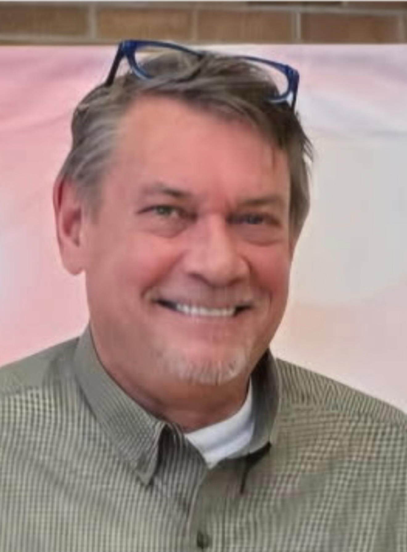 Longtime Greenfield Mayor Michael Neitzke faces election challenge from ...